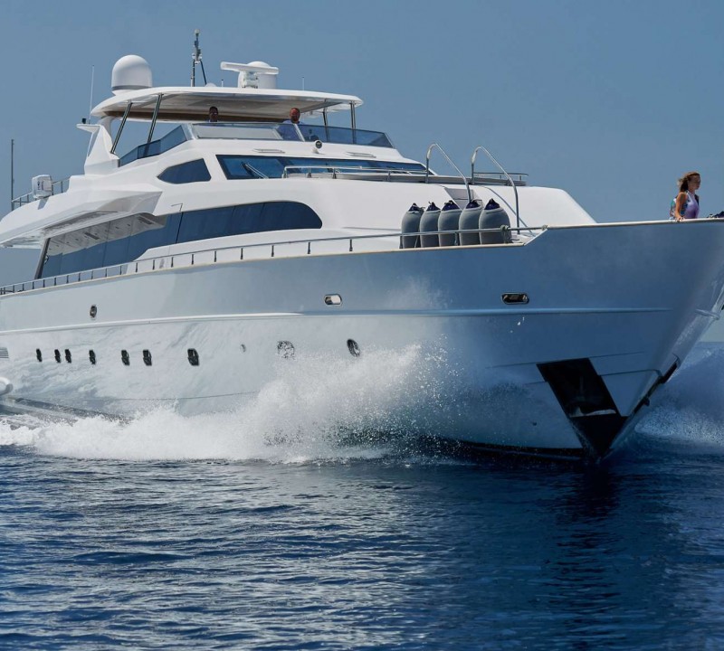 View: 100s of Yacht Charter Price Deals ~ Save 40% | CharterWorld